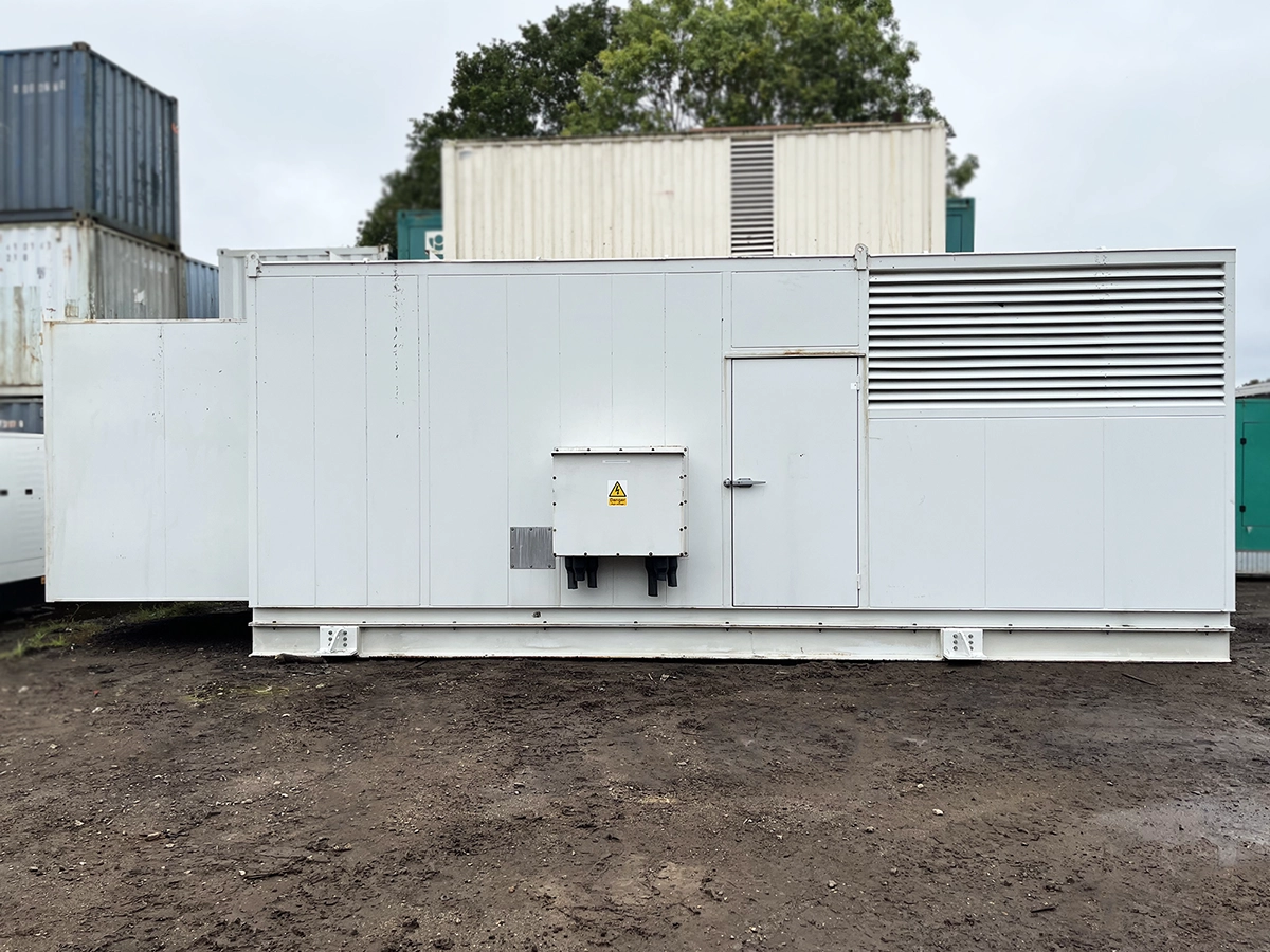 Used Perkins 880kVA 704kW Diesel Generator for Sale UKXP8509 | Stuart ...