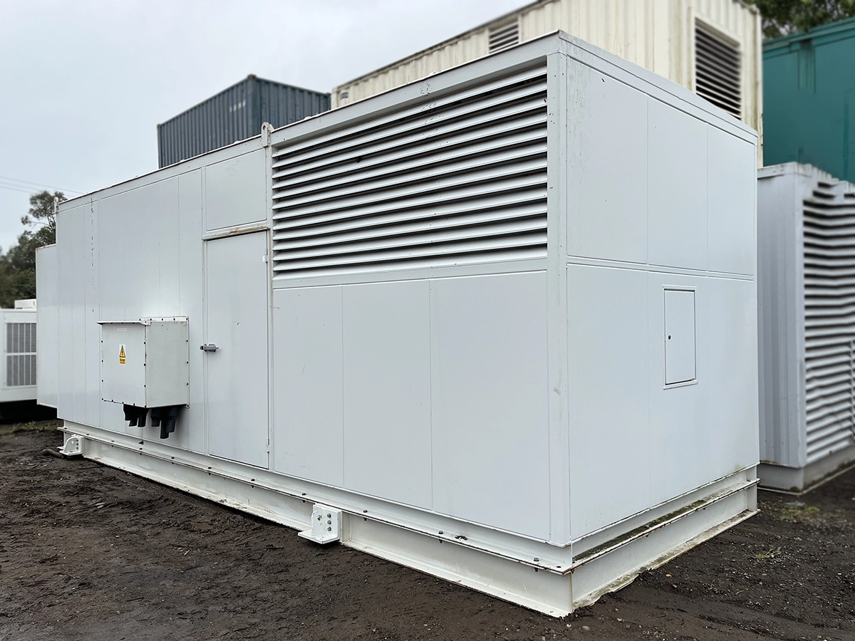 Used Perkins 880kVA 704kW Diesel Generator for Sale UKXP8509 | Stuart ...