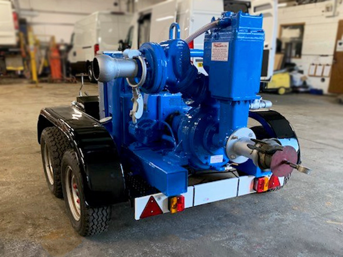 Custom-Built AL100m X Silent Pack Engine on Fast Tow Low Profile ...